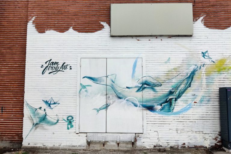 Street art à... Calais - Noémie vous invite